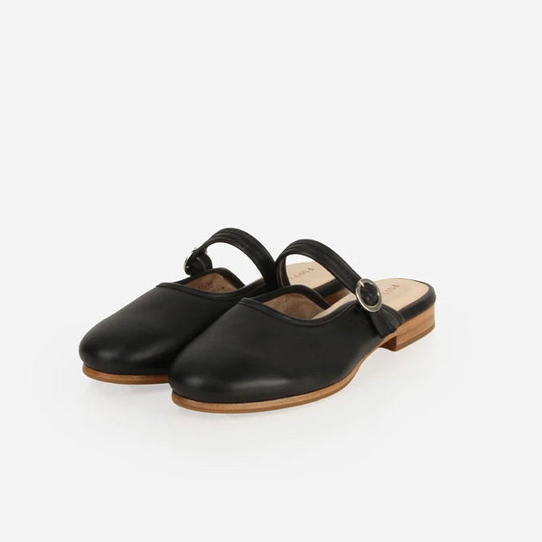 The Modern-Day Mule Black – Poppy Barley